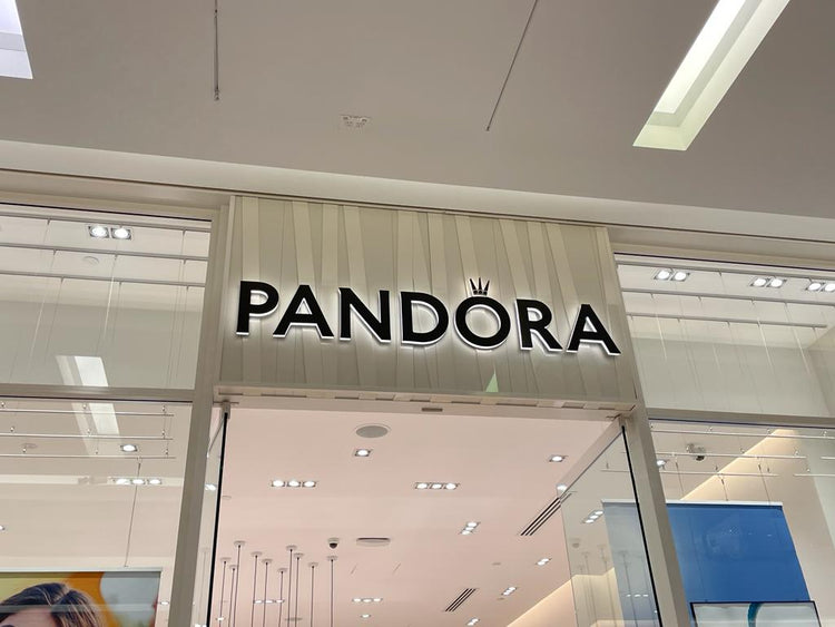 Illuminated Lettering – Pristine Sign Installation